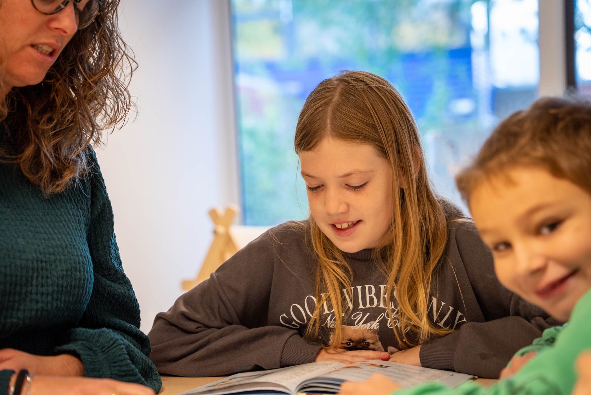 Meester Duisterhoutschool Logo Noordelijk Onderwijsgilde Magazine